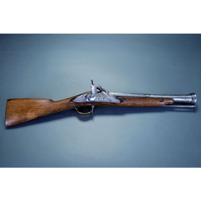 617-Trabuco español construido hacia 1840 a partir de un fusil de ...