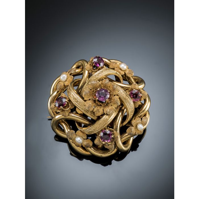 86-BROCHE ISABELINO EN ORO AMARILLO CON FLORES DECORADAS DE AMATISTAS Y ...