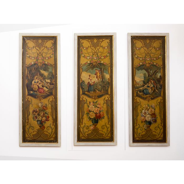 2007-Lote de tres paneles decorativos procedentes de un biombo. Con ...