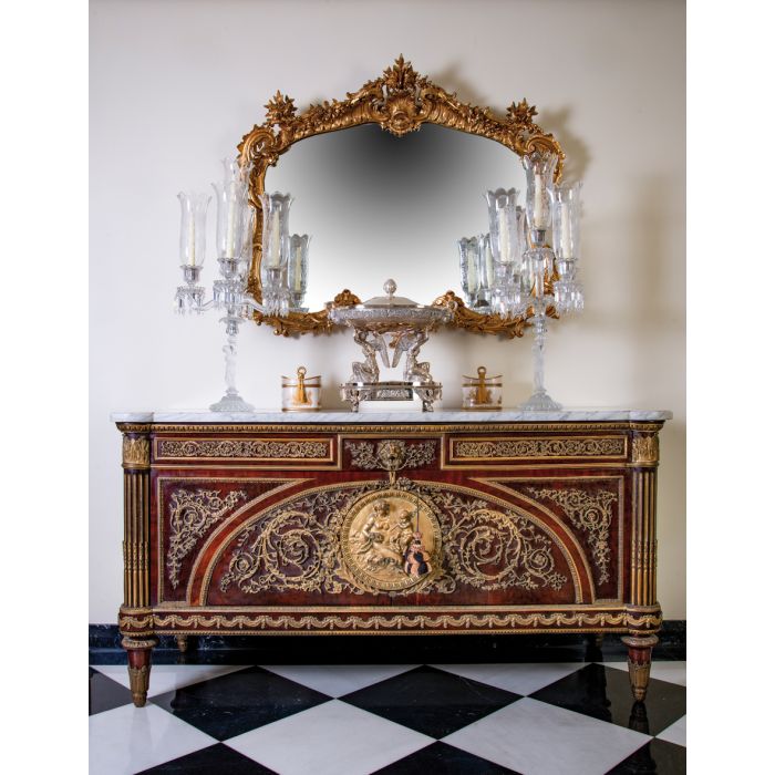 883-Espejo con marco en madera tallada y dorada de perfiles ondulados ...