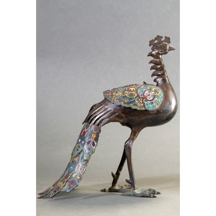 808-Pabetero en forma de pavo real, China s. XIX, en bronce pavonado ...